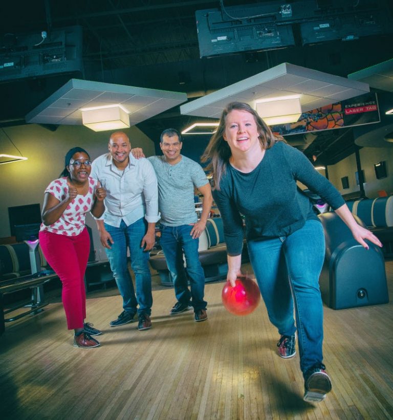 Bowling - Revel & Roll West